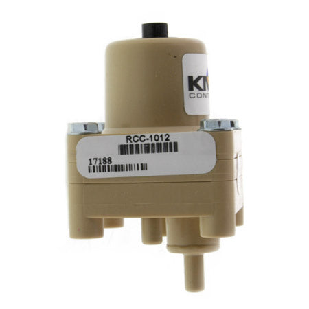 RCC-1106: Pneumatic Relay; Lower of 2 Pressures Selector; w/ Mounting ...